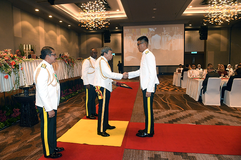 Meanwhile, the dinner involved 172 guests and UPM PALAPES junior officers.