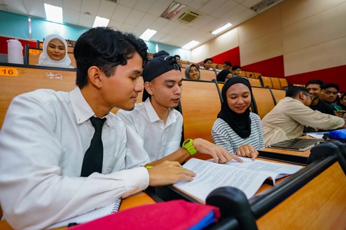 Perutusan Naib Canselor UPM 2024 tidak ketepi kecemerlangan pelajar